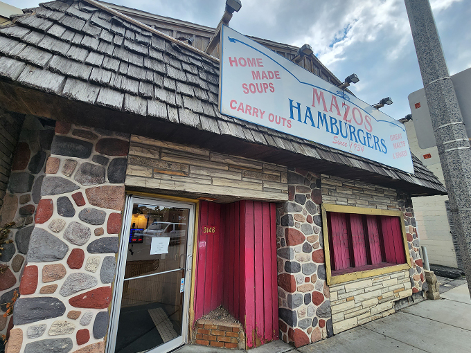 mazos hamburgers 1