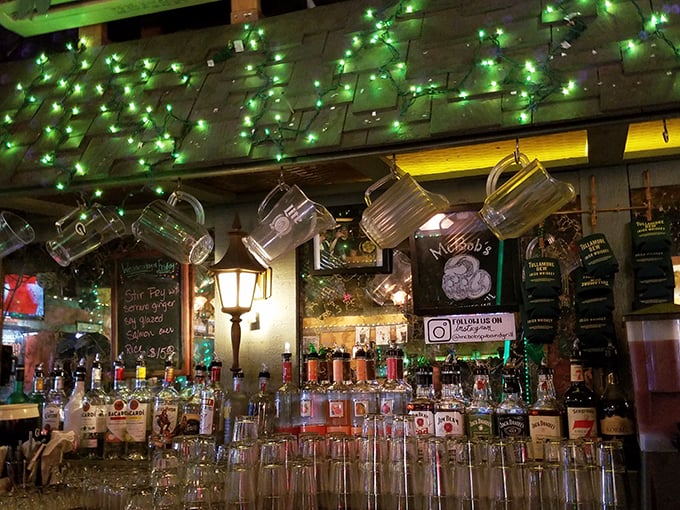 McBob's Pub & Grill 6