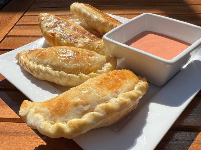 McCoco's Caribbean Restaurant 3