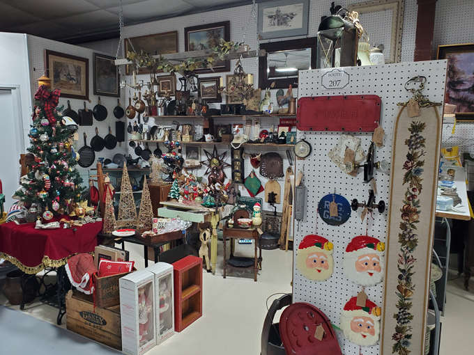 Memories Antique Mall 3