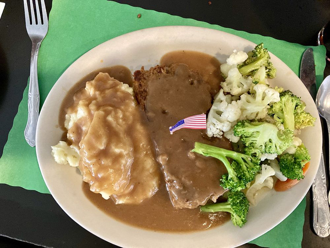 Miss Katie's Diner 6