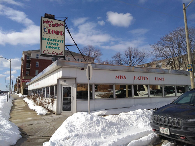 Miss Katie's Diner 8