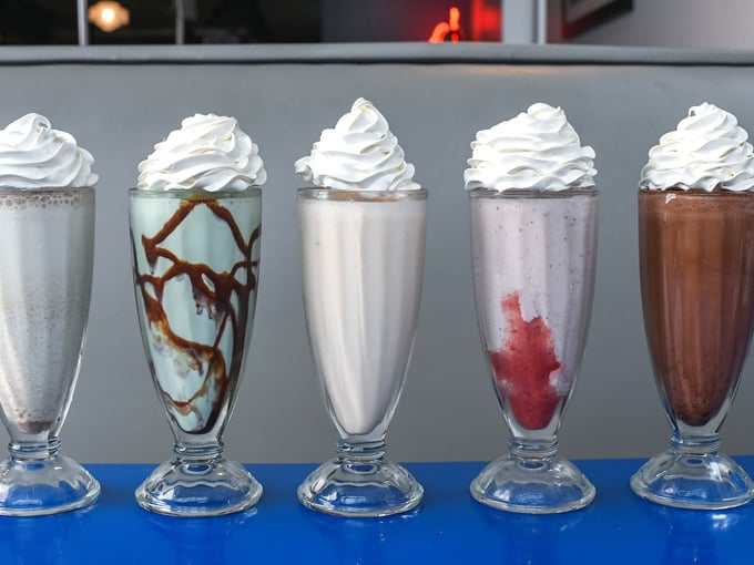 Monty's Blue Plate Diner 5