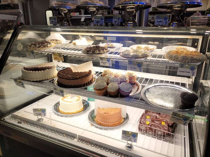 Monty's Blue Plate Diner 8