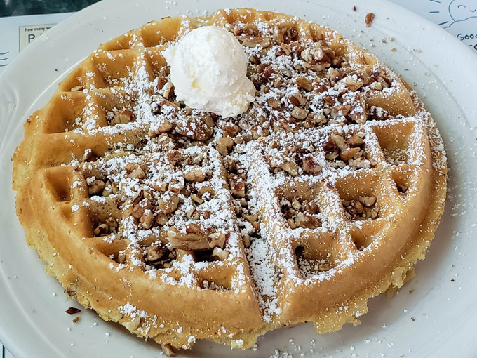 Mr. Pancake Restaurant 4