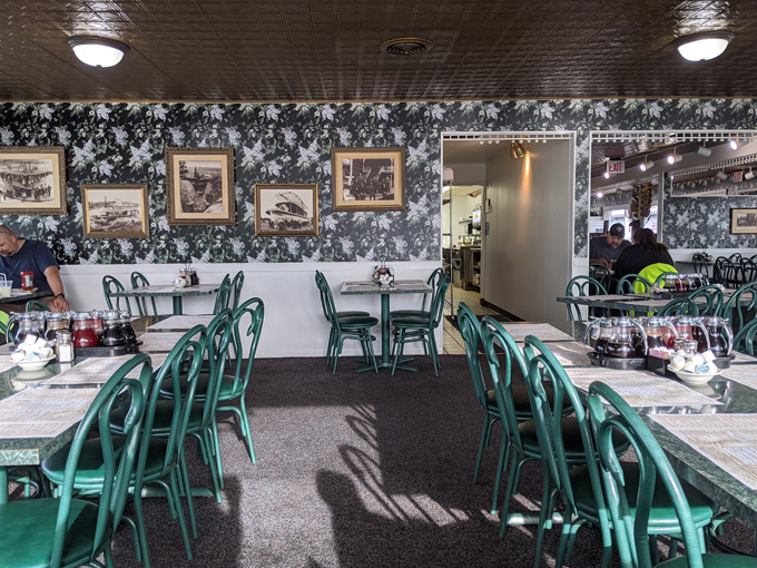 Mr. Pancake Restaurant 8