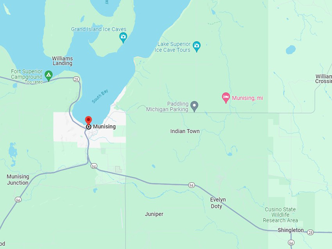 munising 10 map