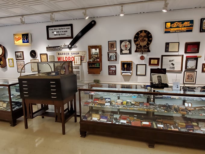 National Barber Museum and Hall of Fame 7