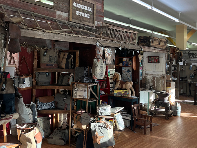 Neenah Vintage Mall 6