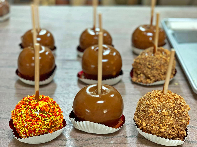 Niemann's Homemade Candies & Ice Cream 5