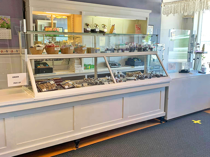 Niemann's Homemade Candies & Ice Cream 7