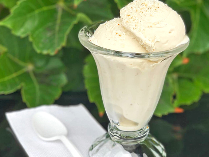 Niemann's Homemade Candies & Ice Cream 3