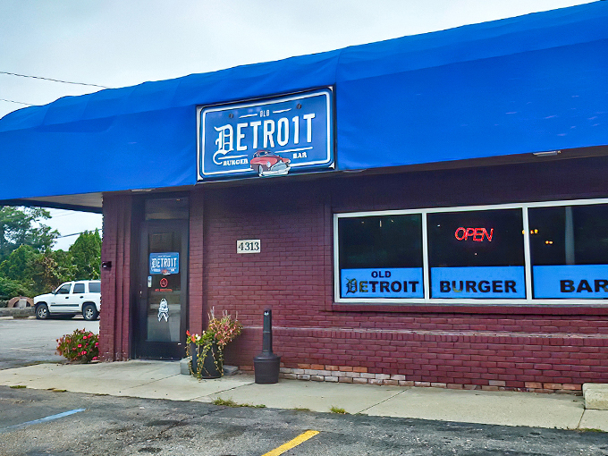 Old Detroit Burger Bar 1