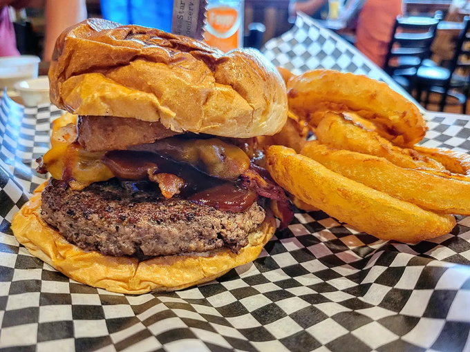 Old Detroit Burger Bar 4