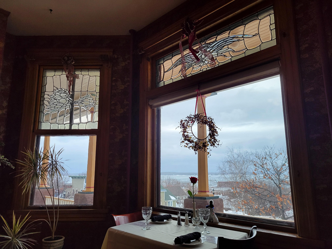 Old Rittenhouse Inn 6