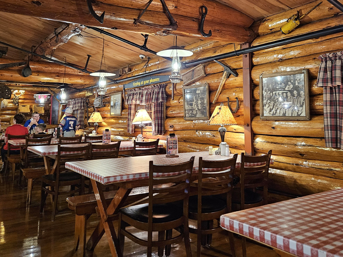 Paul Bunyan's Cook Shanty 3