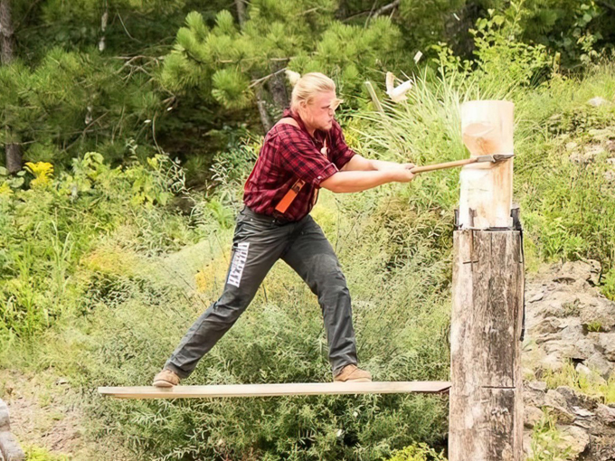 Paul Bunyan's Cook Shanty 9