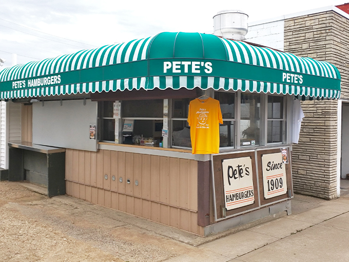 Pete&rsquo;s Hamburger Stand 1