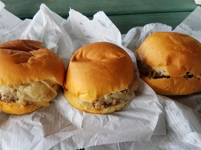 Pete&rsquo;s Hamburger Stand 3