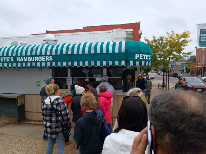 Pete&rsquo;s Hamburger Stand 4