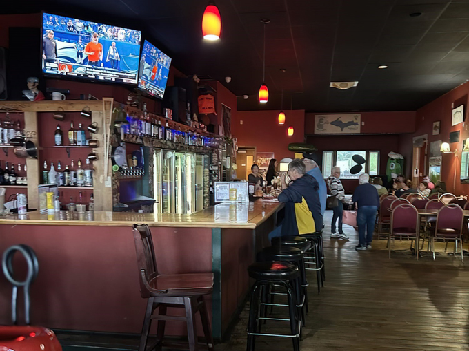 Pickles Bar & Grill LLC 6