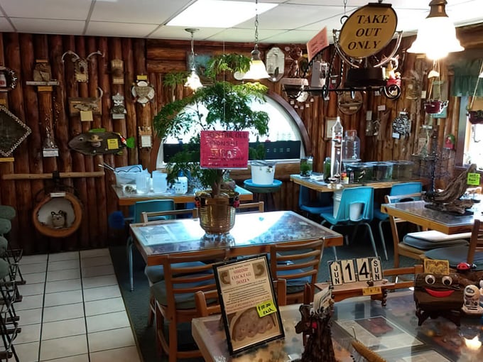 Rocks For Fun Cafe 3