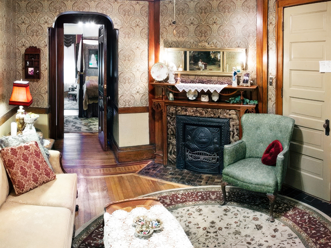 Schuster Mansion Bed & Breakfast 9