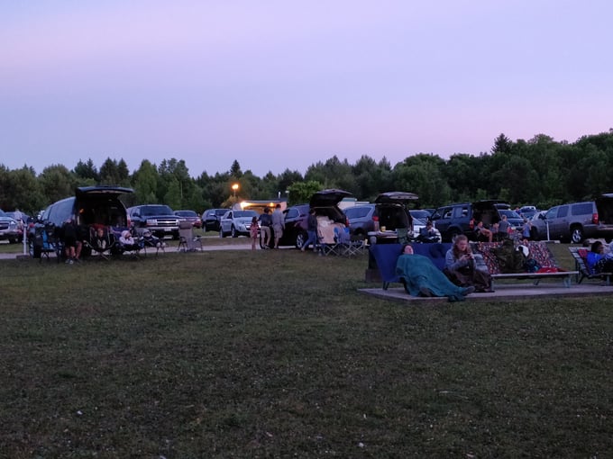 Skyway Drive-In Theatre 4