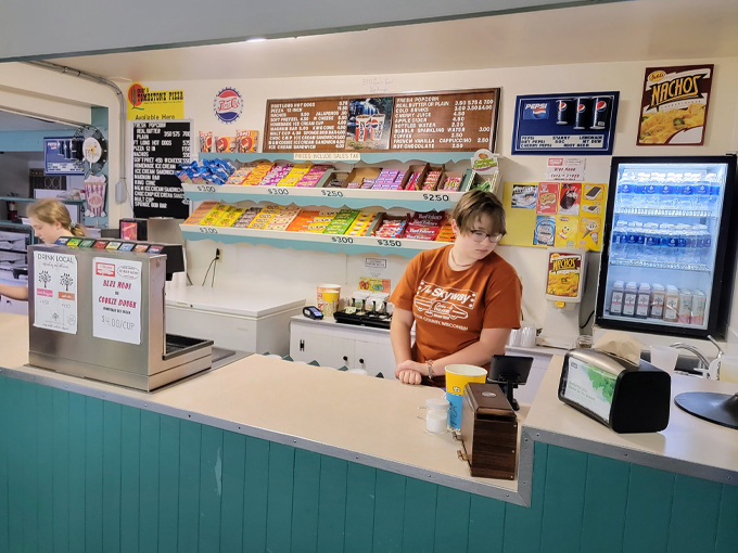 skyway drive in theatre 6