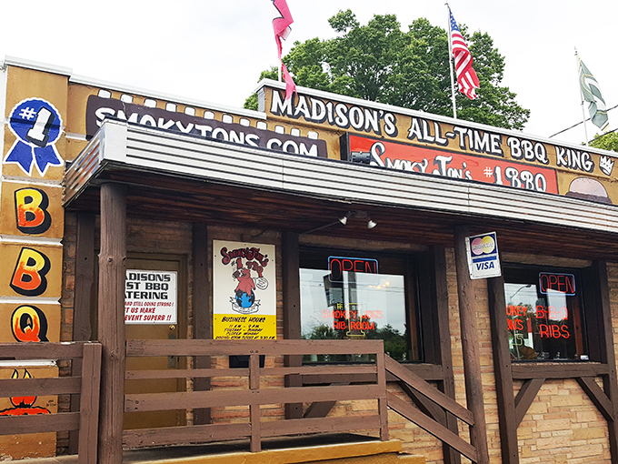 Smoky Jon&rsquo;s #1 BBQ 1