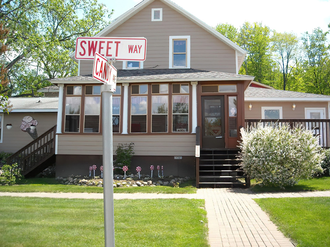 Sweet Memories Candy Shoppe 1