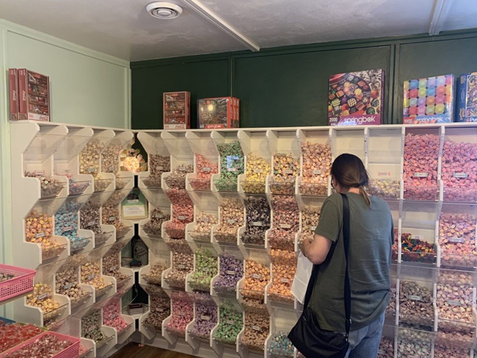 Sweet Memories Candy Shoppe 8