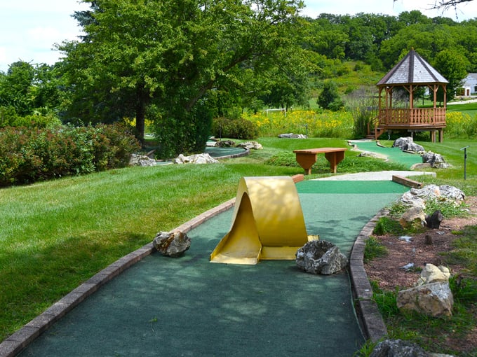 Swissland Miniature Golf 5
