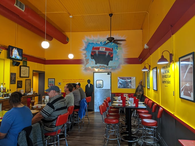 The Breakfast Club & Pub 8