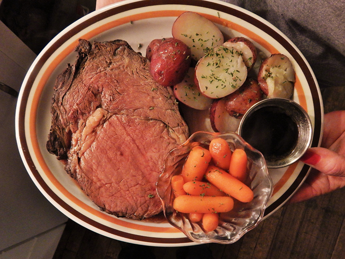 the legendary monarch public house 8