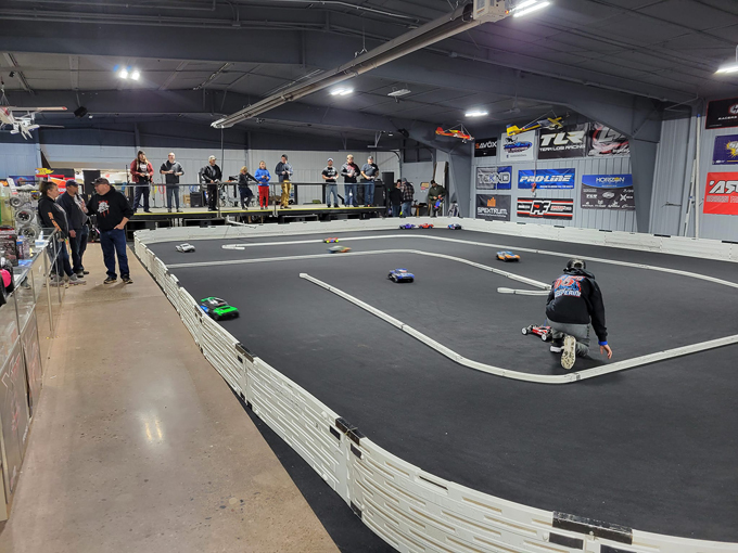 the maxx entertainment center 6