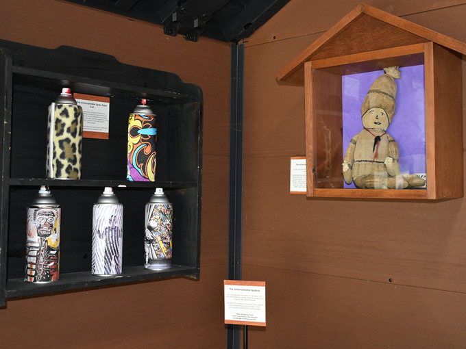 the museum of unremarkable objects 7