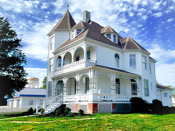 The Victorian on Main Inn 1