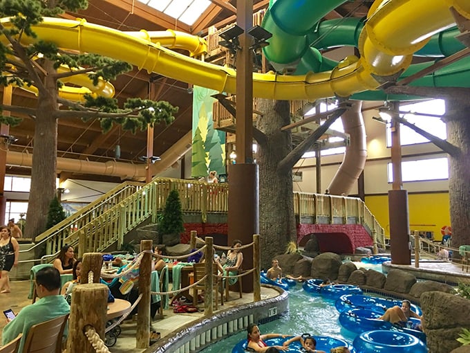 Timber Ridge Lodge & Waterpark 5