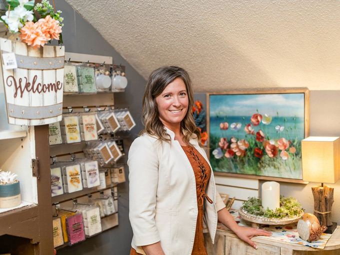 Treehouse Gift & Home 9