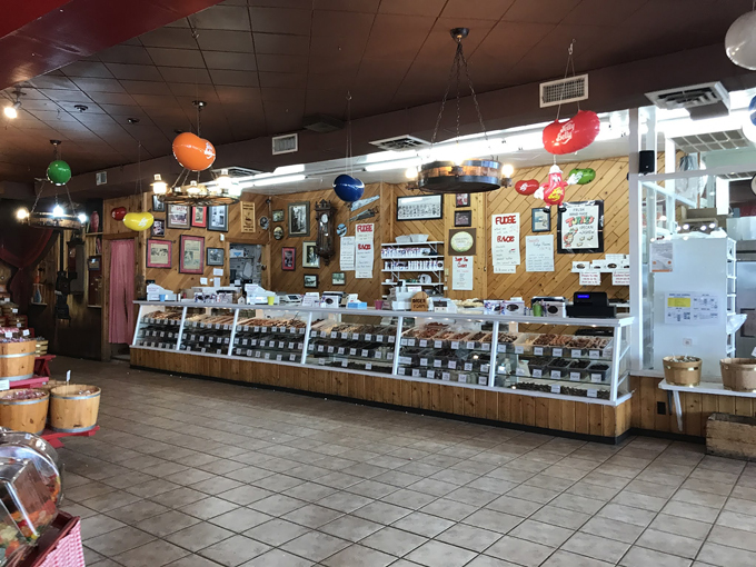 Tremblay's Sweet Shop 3