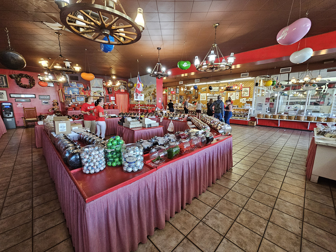 Tremblay's Sweet Shop 7