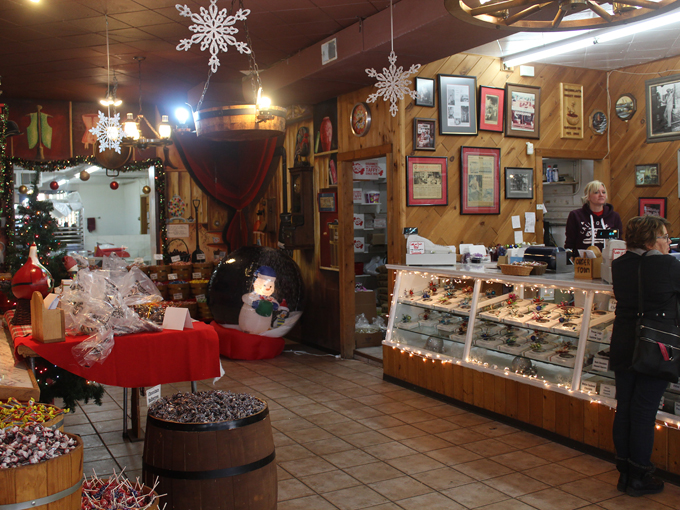 Tremblay's Sweet Shop 8