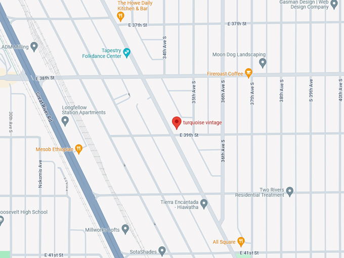 Turquoise Vintage 10 Map