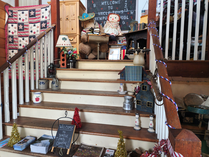 Uncle Tom&rsquo;s Candy Store 6