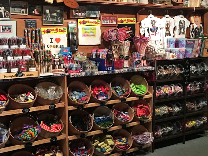 Uncle Tom's Candy Store (Ellison Bay) 2