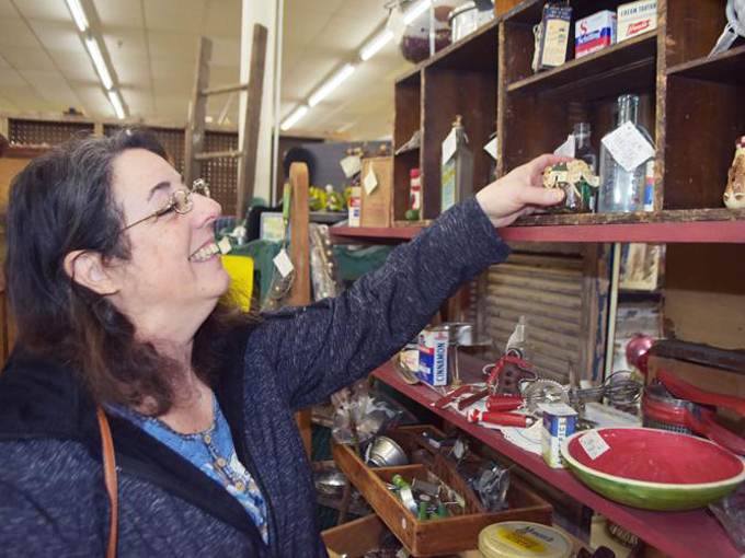 Waterford Unique Antique Market 8