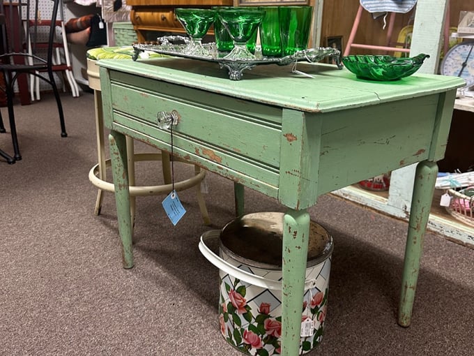 Wisconsin Dells Antique Mall 6