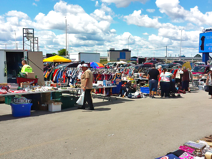 Wolff's Flea Market 6
