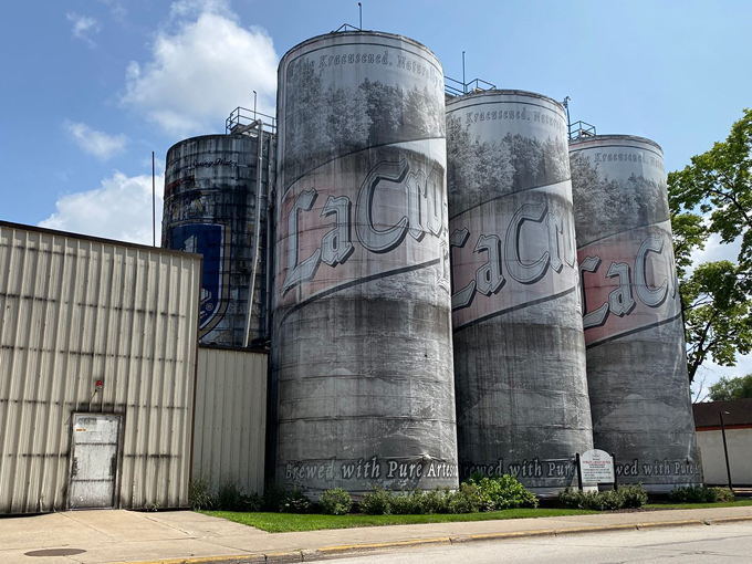 World's Largest Six-Pack 2